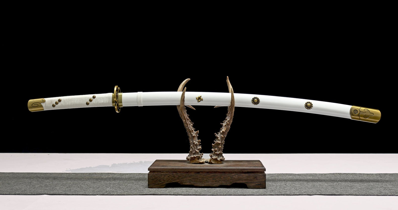 Shop One Piece Ame No Habakiri Katana - Kanu Swords